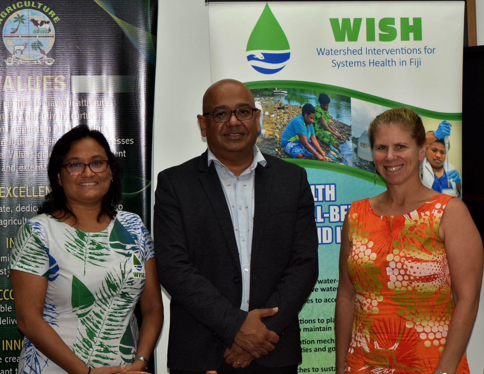 WCS strengthens partnership with Ministry of Agriculture > WCS Fiji